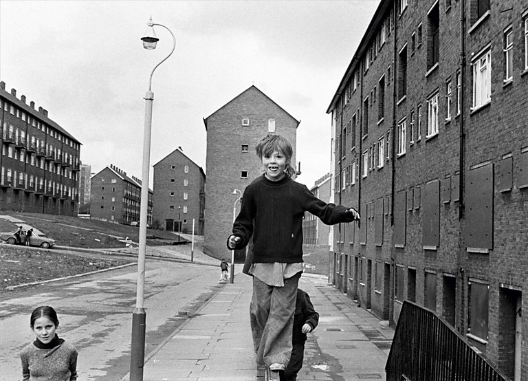 BBC Arts - BBC Arts - Tish Murtha’s striking photography of childhood ...