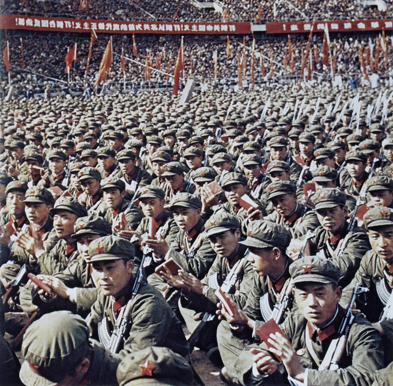 BBC Arts - BBC Arts - Seeing red: The propaganda art of China’s ...