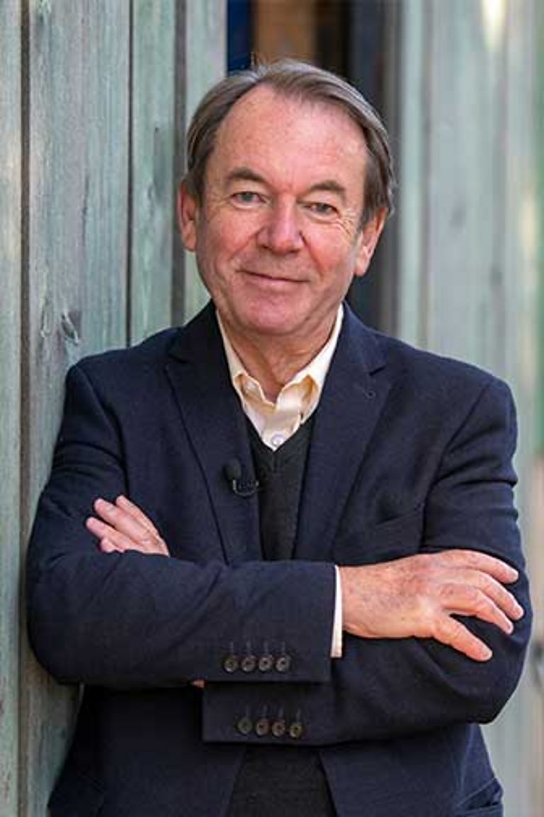 BBC One - Bargain Hunt - Eric Knowles