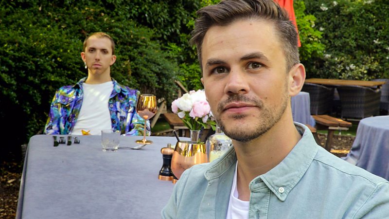 Coercive control: 'I was 16 and thought it was normal' - BBC Three