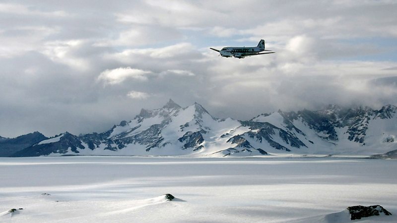 Characteristics of Antarctica and the Arctic - Polar environments - OCR ...