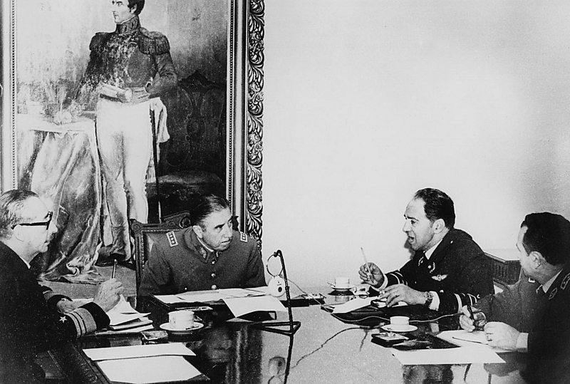 Golpe de Estado de Pinochet a Allende: 11 sonidos que marcaron el 11 de ...