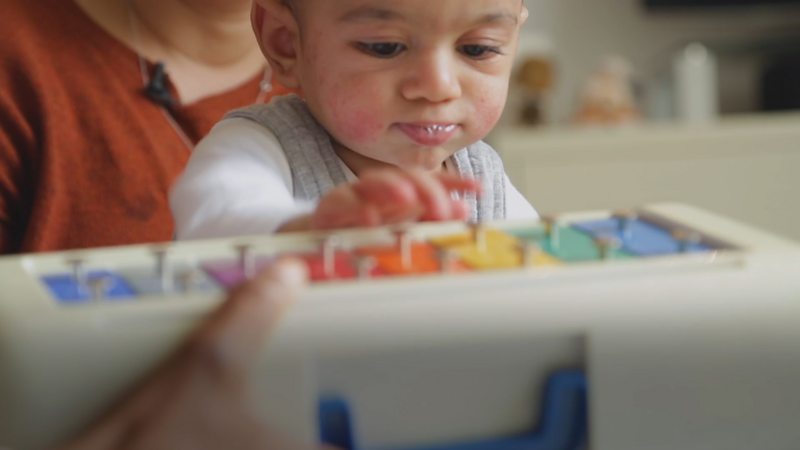 How to make a DIY baby rattle - BBC Tiny Happy People