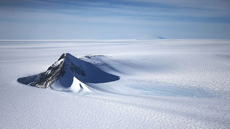 Antarctica: Five facts about the icy continent - BBC Bitesize