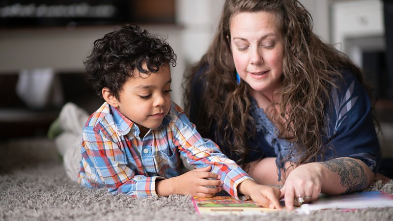 How to support your child's reading at home - BBC Bitesize