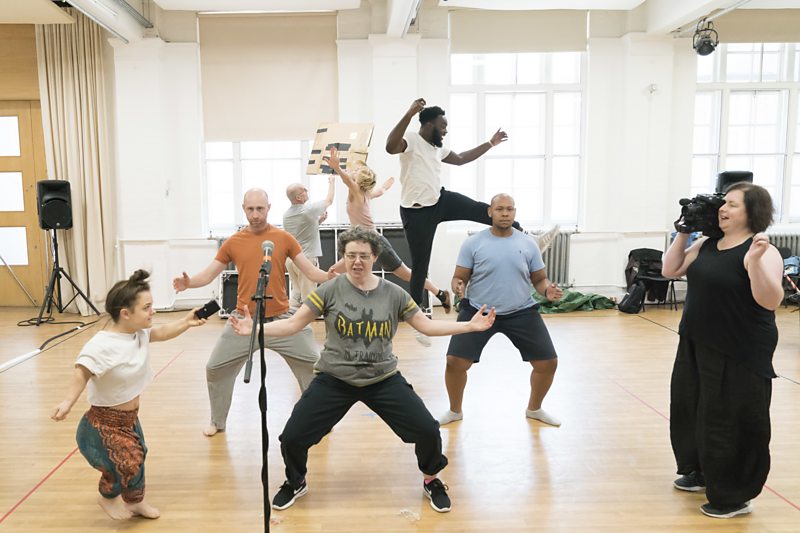 Group work - Refining a performance - AQA - GCSE Drama Revision - AQA ...