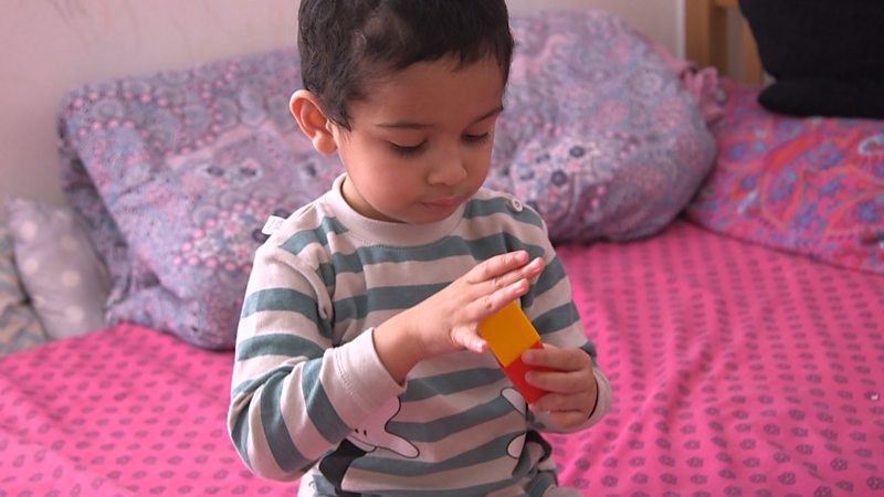Tiny Happy People - Bilingual babies and speaking multiple languages at ...