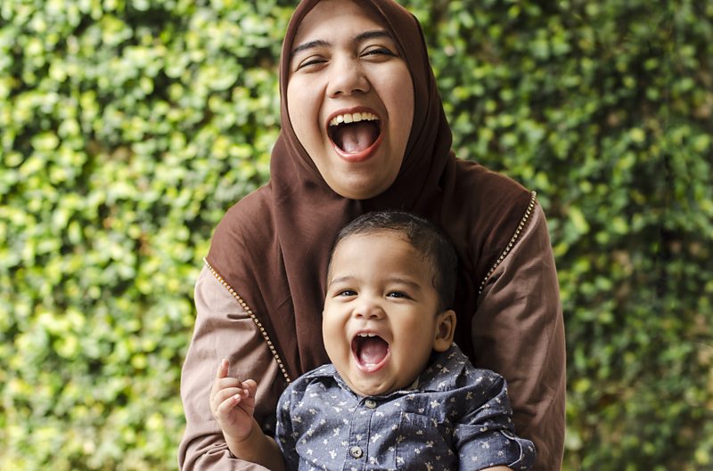 When do babies start laughing and what do they laugh at? - BBC Tiny ...