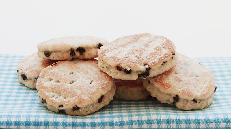 Cake Britain: Eight traditional treats from around the UK - BBC Bitesize