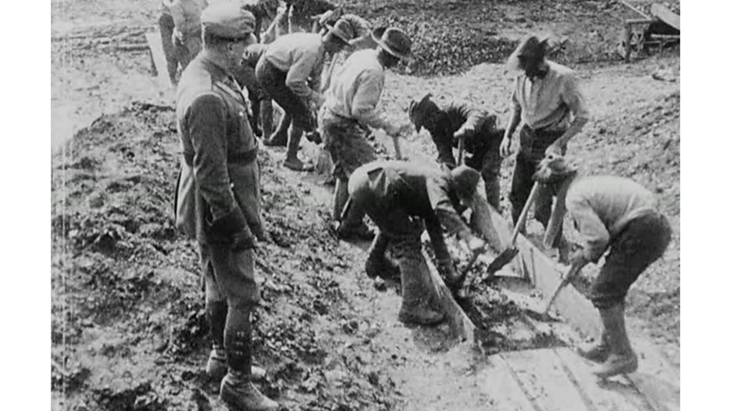 The South African Native Labour Corps: Segregation and racism in World ...