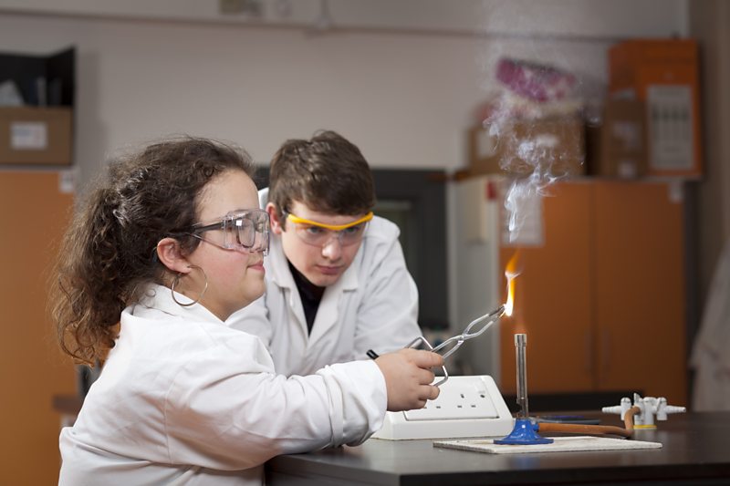 Chemical reactions - KS3 Chemistry - BBC Bitesize
