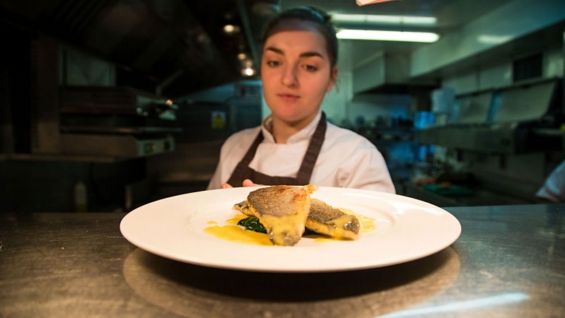 How to become a chef - BBC Bitesize