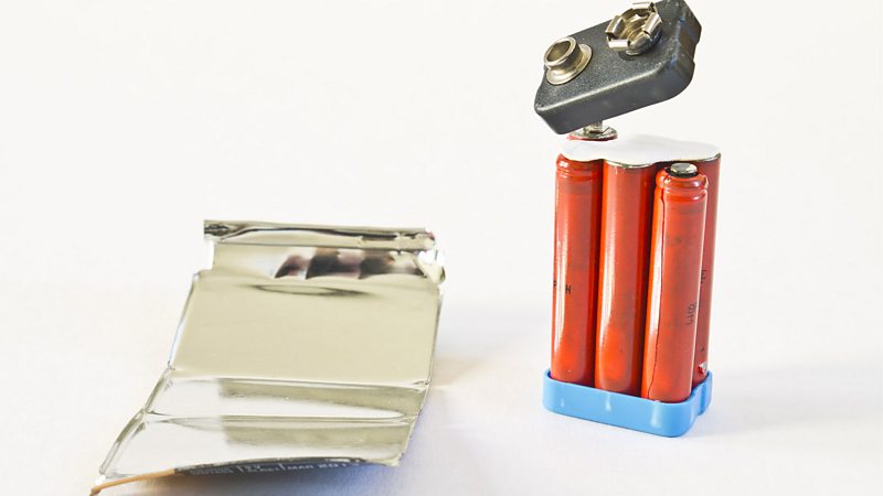 Introduction to circuits - Electricity - KS3 Physics - BBC Bitesize