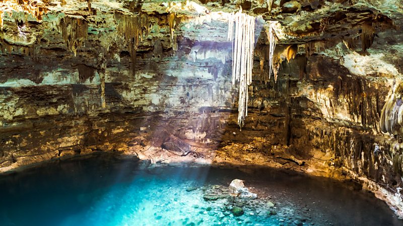 Cenotes, fumaroles and the Giant’s Causeway: Five natural geological ...