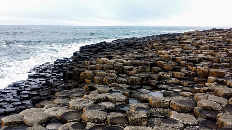 Volcanic landforms in Northern Ireland - BBC Bitesize