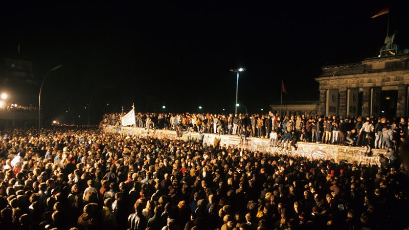 The end of the Cold War - The search for world peace since 1970 ...