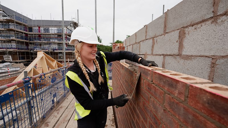 BBC Three's Brickies: 'I earn more bricklaying than my friends who went ...