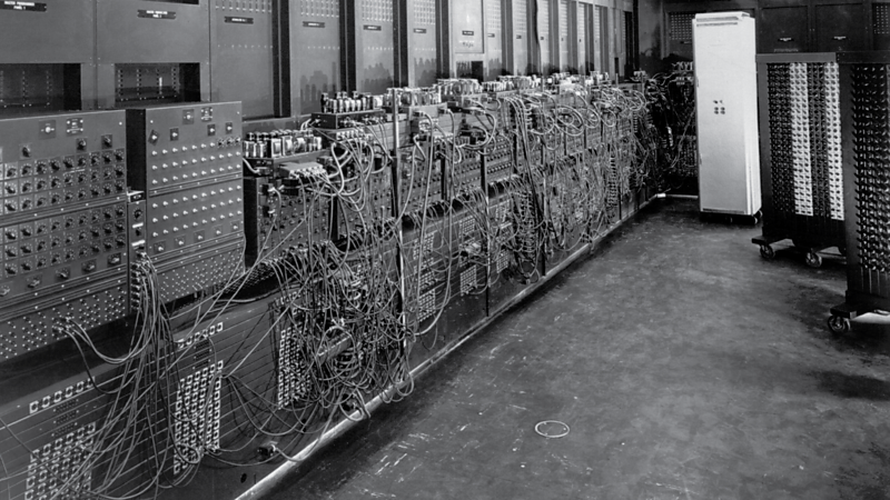 How is all our digital data stored? - BBC Bitesize