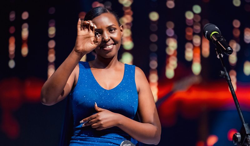 Uko Jeannette Uwimana yarenze ingorane z'abatumva batanavuga, n ...