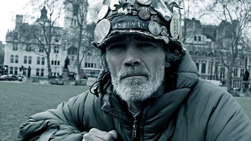 Brian Haw memorial: Sir Mark Rylance leads campaign - BBC News