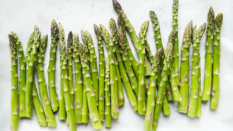 ‘I got my fortune read – using asparagus’ - BBC Food