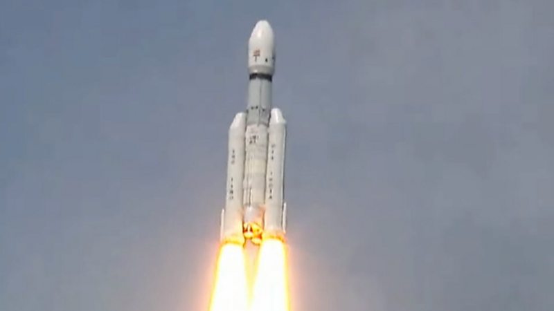 Chandrayaan-3: Historic India Moon mission sends new photos of lunar ...