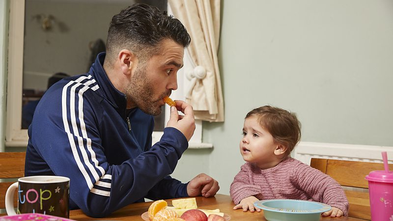 BBC Tiny Happy People - Child development and milestones