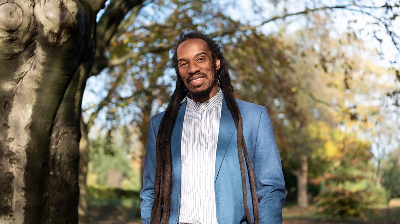 Benjamin Zephaniah: Iconic poet remembered as funeral held - BBC News