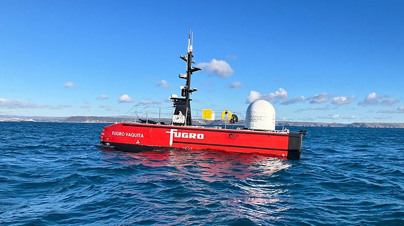 Robot ships: Huge remote controlled vessels are setting sail - BBC News