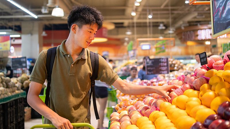 Talking about your local area in French - BBC Bitesize