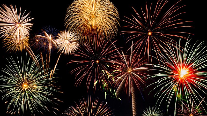 Five twinkling facts about fireworks - BBC Bitesize