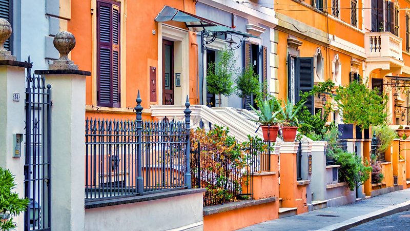 Three surprisingly British locations from around the world - BBC Bitesize