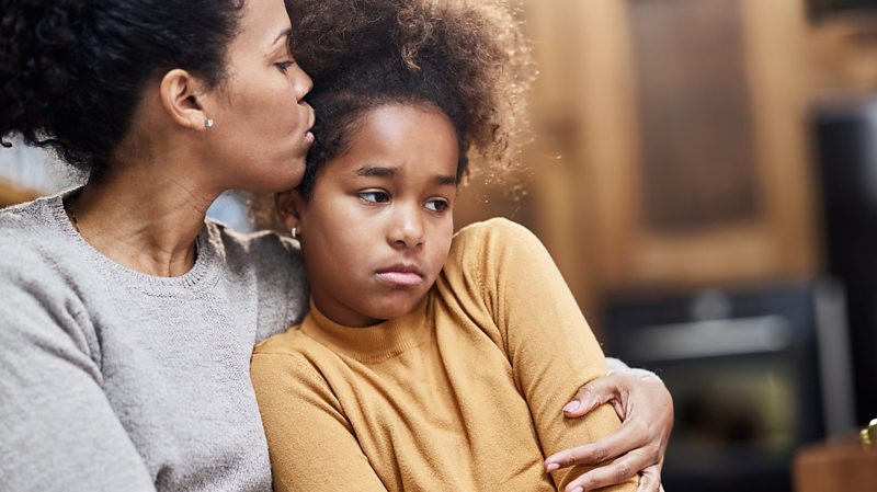 How to talk to a child about terminal illness - BBC Bitesize