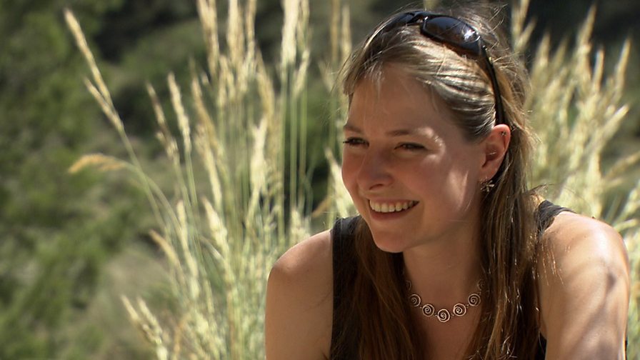 BBC Two - Prehistoric Autopsy - Professor Alice Roberts