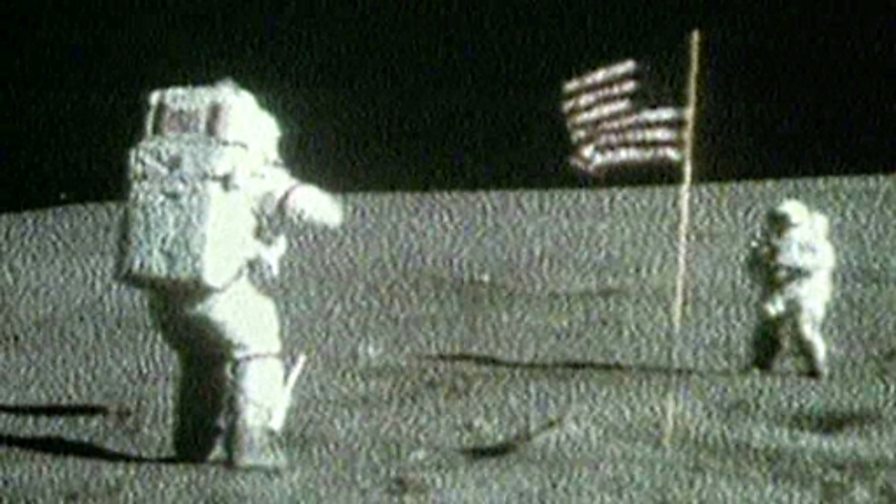 BBC Two - Science Clips, Light and Shadows, Shadow puppets