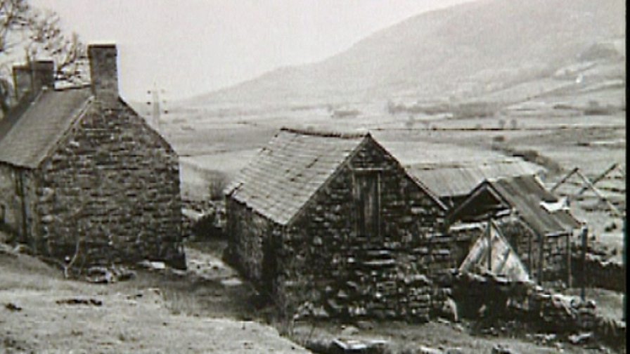 BBC Cymru - BBC Cymru, BBC Cymru, Boddi Capel Celyn