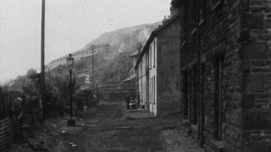BBC Two - The Long Street, The Barren Years, Old miners' houses in the ...