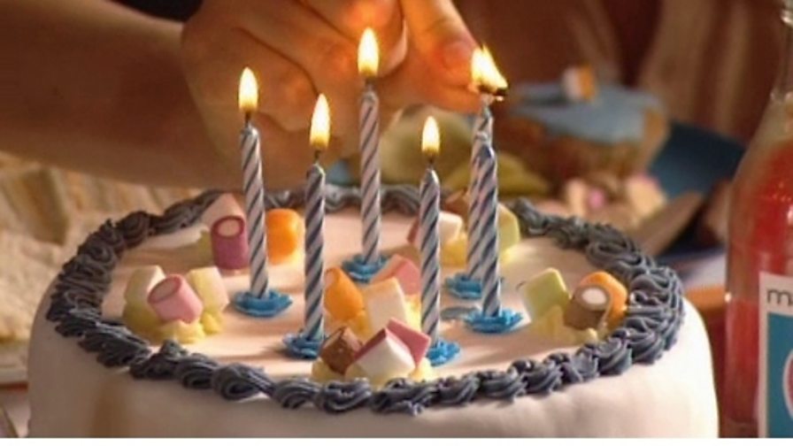 BBC Two - Watch, Christianity: Friends, The Last Supper (animation)