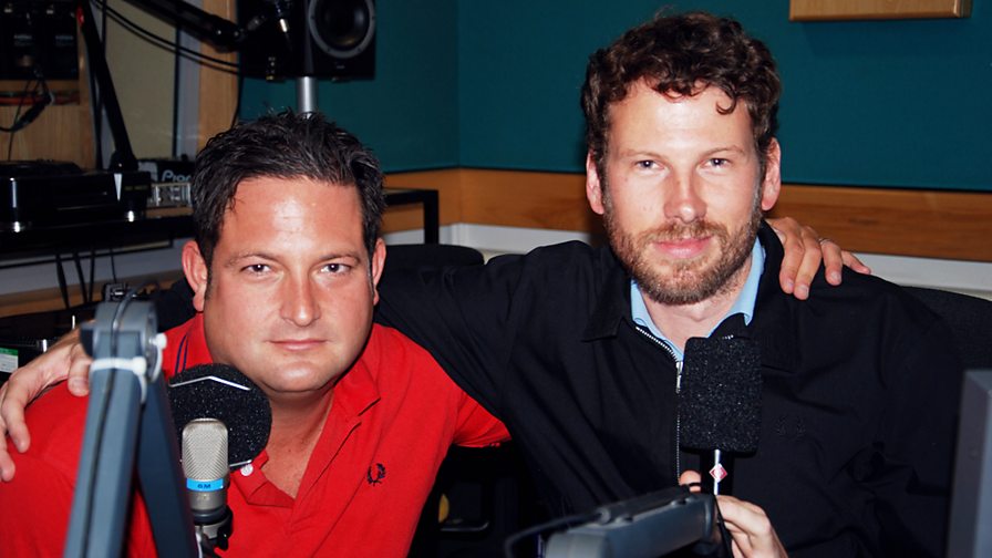 BBC Radio 6 Music - Chris Hawkins, Kaiser Chiefs bass player Simon Rix ...
