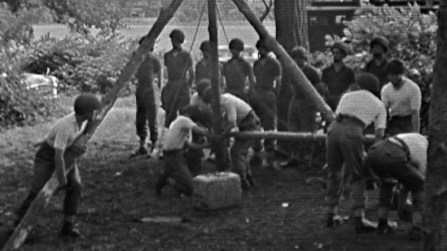 BBC - Meet the Red Devils: Parachute Regiment