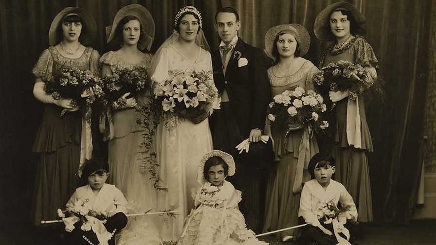 BBC World Service - World Update, Early 1900s Jewish Wedding Glamour