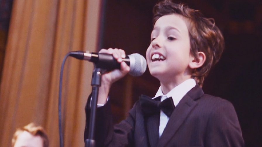 CBBC - CBBC - 2013 The Best Bits, CBBC Christmas Song