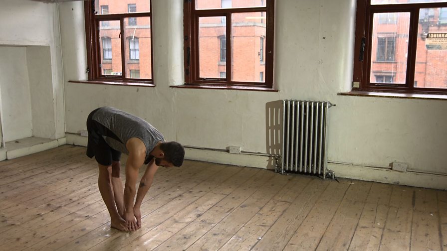 BBC - Make Your Move, Flexibility - The Splits Challenge - #MakeYourMove