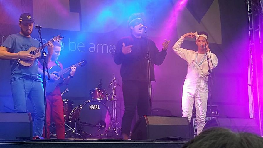 BBC Radio Humberside - James Hoggarth, Children in Need Special (14/11 ...