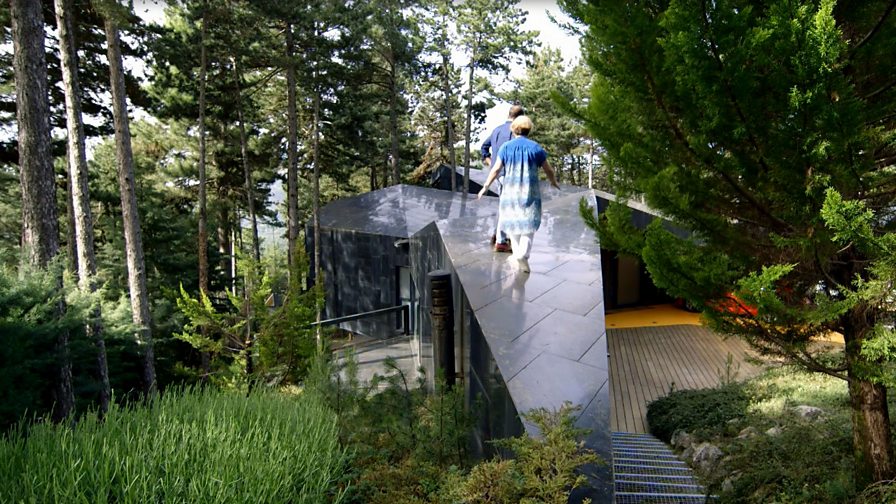 BBC Two - The World's Most Extraordinary Homes, Series 1