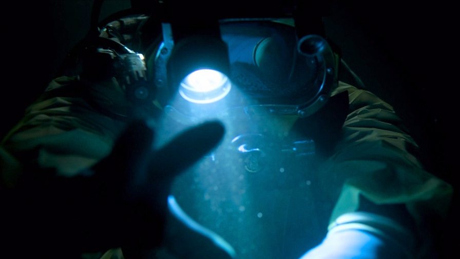 BBC Scotland - Last Breath, Diver Chris Lemons is unconscious at the ...