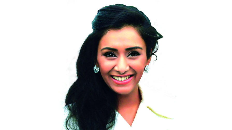 BBC One - Bargain Hunt - Kate Bliss