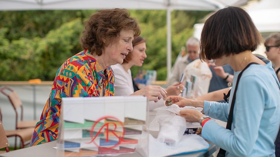 BBC One - Antiques Roadshow - Margie Cooper