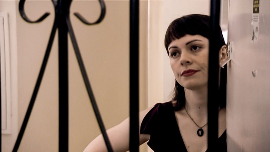 BBC Three - 15 Storeys High, Series 1 - Episode guide