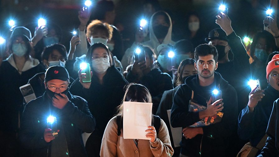 BBC Radio 4 - The Briefing Room